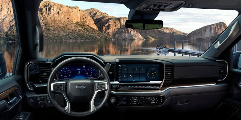 쏘렌토 하이브리드가 긴장할 토크…4기통 실버라도 등장 | EV-Hotissue