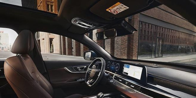 “쏘렌토보다 화려한 옵션, 5천만원대 SUV 온다 | EV-Hotissue