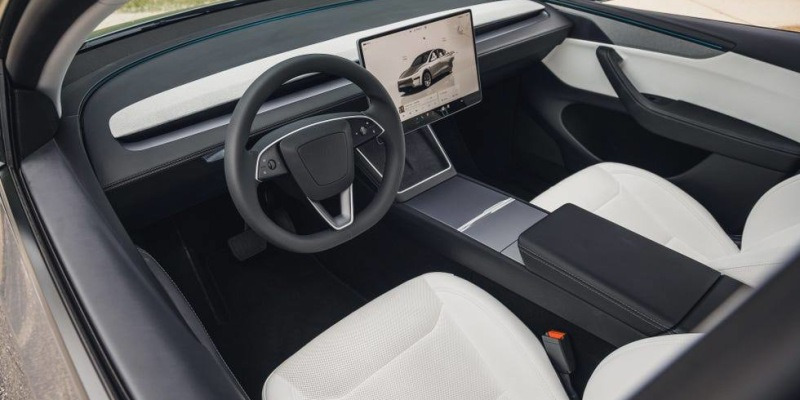 “예뻐졌고 빨라졌다”2026 테슬라 모델 Y, 그냥 미쳤다 | EV-Hotissue