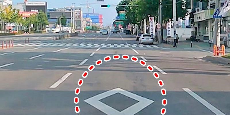 “운전자 10명 중 9명은 모른다” 이 도로 표식의 진짜 의미 | EV-Hotissue